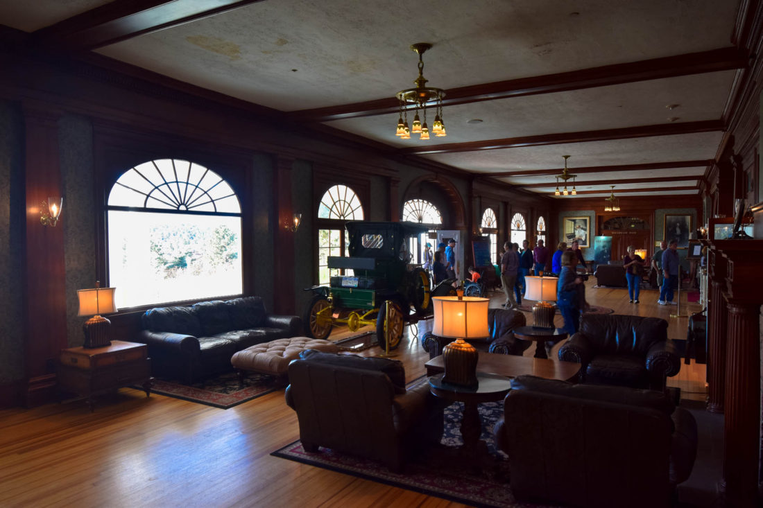 The Stanley Hotel – The Adventures of Trail & Hitch